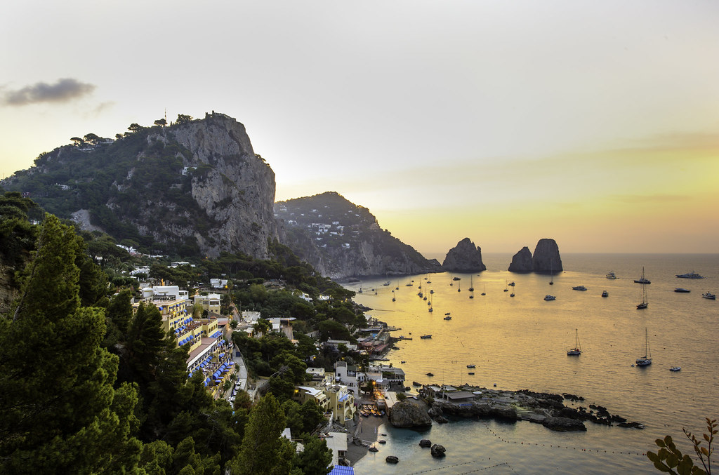 Things To Do In Capri At Night - Visit Beautiful Italy